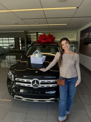 MERCEDES-BENZ OF WEST HOUSTON - Updated December 2025 - 100 Photos ...