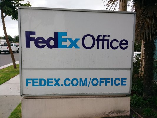 FEDEX OFFICE PRINT & SHIP CENTER - Updated October 2025 - 43 Photos ...