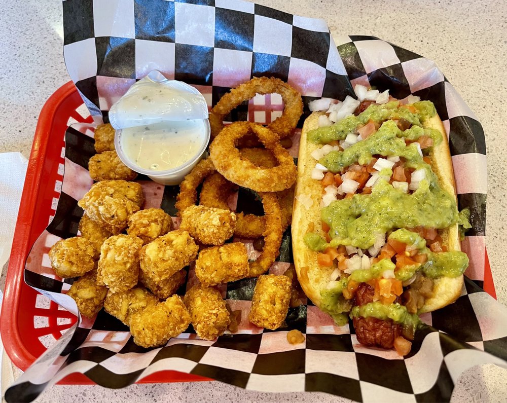 MUGSY DOGS - GILBERT - Updated August 2025 - 195 Photos & 329 Reviews ...