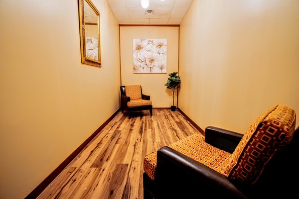 THE CELLAR AT MAIDEN CHOICE - 58 Photos - 1071 Maiden Choice Ln ...