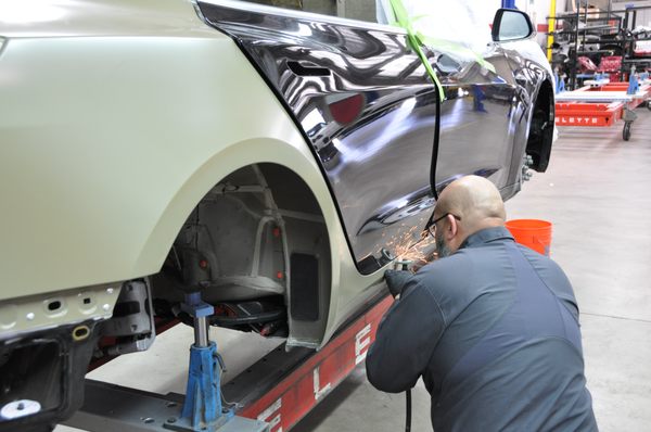 CLASS AUTO CENTER - Updated October 2024 - 55 Photos & 148 Reviews ...