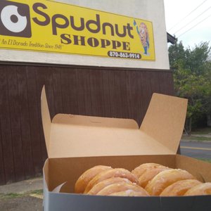 Donuts - SPUDNUT SHOPPE - 26 Photos & 26 Reviews - 810 W Faulkner St ...