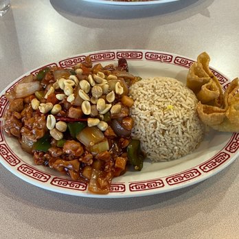 ROSE GARDEN - 65 Photos & 75 Reviews - 9731 Q St, Omaha, Nebraska ...