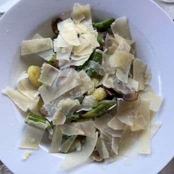 PEPI’S BAR & RESTAURANT - Updated December 2024 - 334 Photos & 412 ...