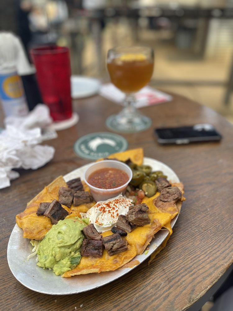 KATY TRAIL ICE HOUSE - Updated August 2024 - 883 Photos & 1200 Reviews ...