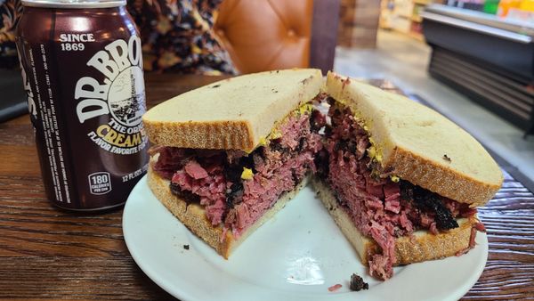 PASTRAMI GRILL BISTRO - Updated October 2025 - 402 Photos & 318 Reviews ...