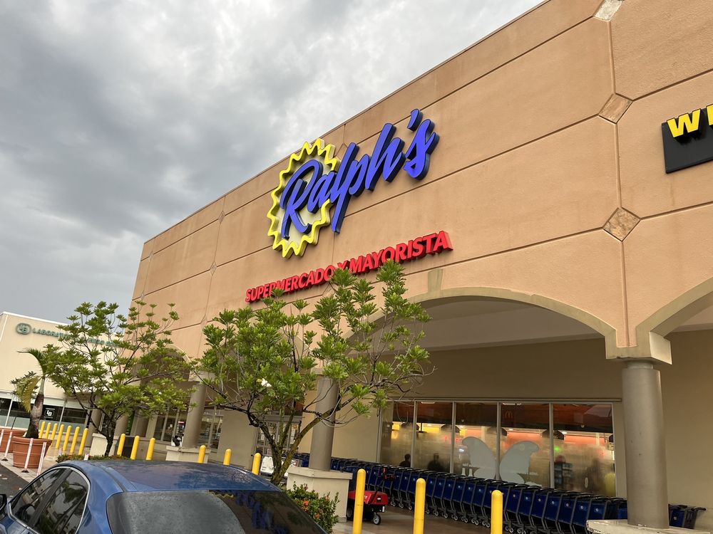 RALPH’S - Updated January 2026 - 18 Photos - Carretera 1 S/N, Caguas ...