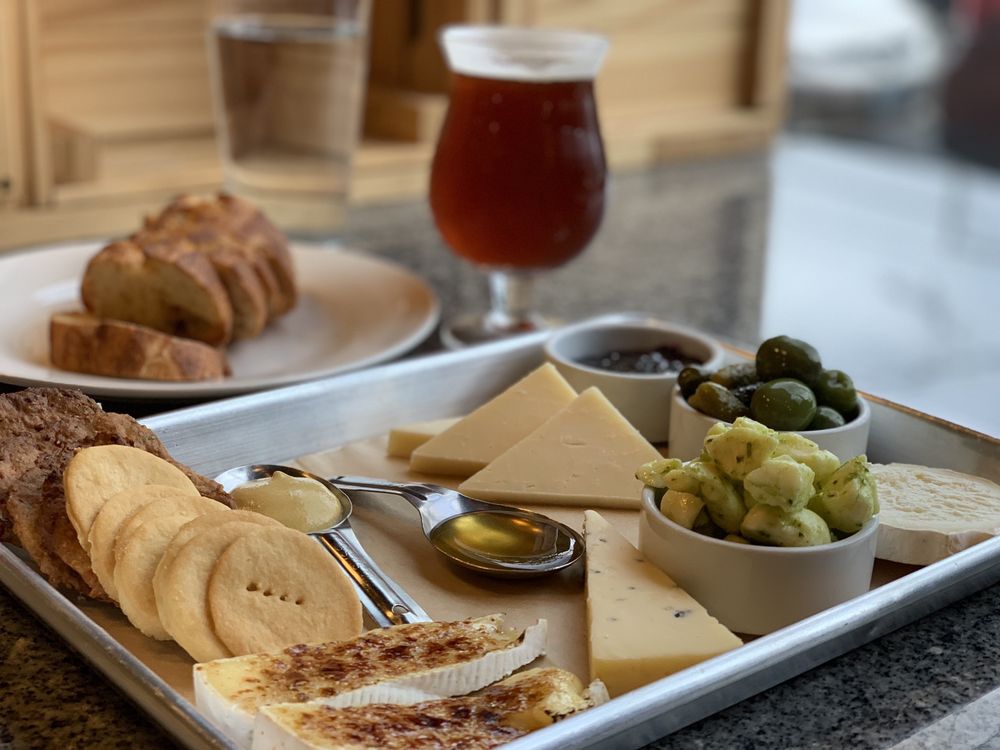 CHEESE & CRACK SNACK SHOP - Updated September 2025 - 1411 Photos & 703 ...