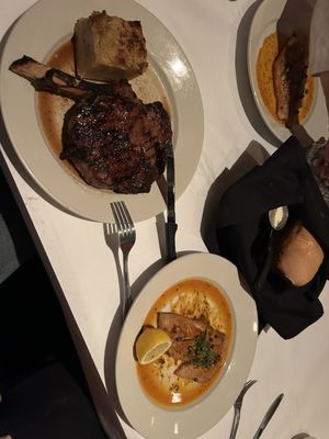 TWO RIVERS RESTAURANT - Updated December 2025 - 74 Photos & 85 Reviews ...