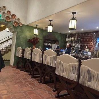 GRADUATE - Updated August 2024 - 154 Photos & 39 Reviews - 488 ...