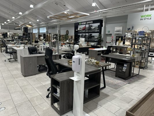 NEBRASKA FURNITURE MART - Updated October 2025 - 178 Photos & 515 Reviews - 700 S 72nd St, Omaha ...