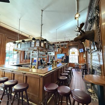 CHEERS - Updated July 2025 - 2847 Photos & 1289 Reviews - 84 Beacon St ...