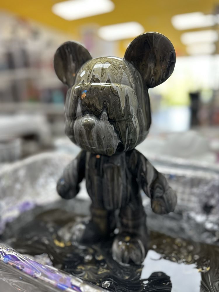 TUTU TUFTING - Updated October 2025 - 20 Photos - 6035 Peachtree Rd ...