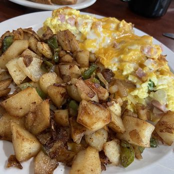 CT EUROPEAN CAFE & GRILL - Updated May 2024 - 397 Photos & 353 Reviews ...