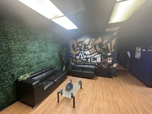 CREATIV CARTEL STUDIOS - Updated October 2025 - 10 Photos - 2945 Stone ...