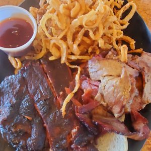 WOODYARD BAR-B-QUE - Updated February 2025 - 433 Photos & 571 Reviews ...