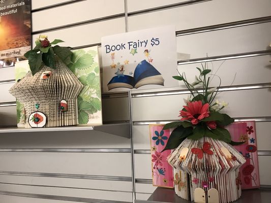 ARABIAN LIBRARY - Updated April 2025 - 50 Photos & 33 Reviews - 10215 E ...