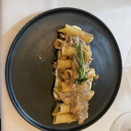 TULLIO - Updated October 2025 - 142 Photos & 90 Reviews - 160 Andalusia ...