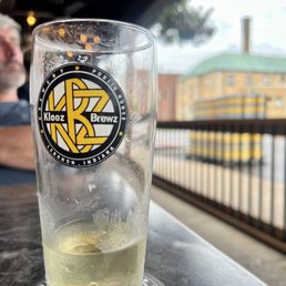 KLOOZ BREWZ - Updated July 2025 - 147 Photos & 121 Reviews - 125 N ...