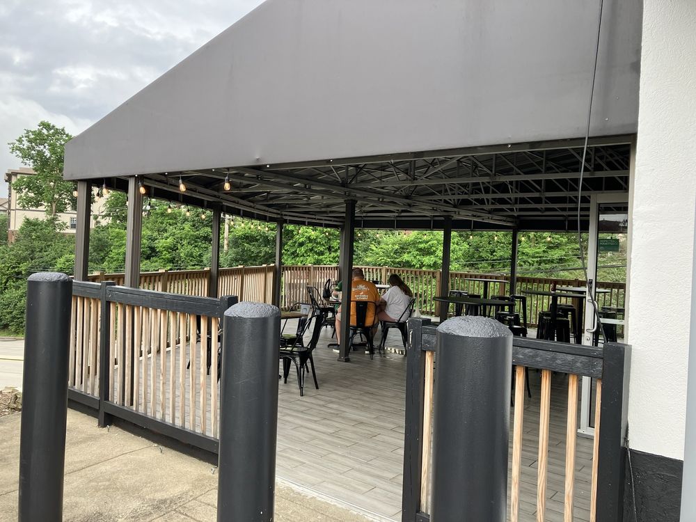 THE VILLAGE TAPHOUSE - Updated January 2026 - 38 Photos & 20 Reviews ...