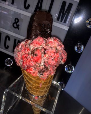 LADY PICOZA - Updated October 2025 - 17 Photos & 26 Reviews - San ...