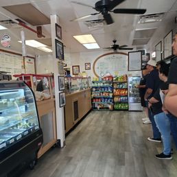 CAPRI DELI - Updated December 2024 - 836 Photos & 1096 Reviews - 713 E ...