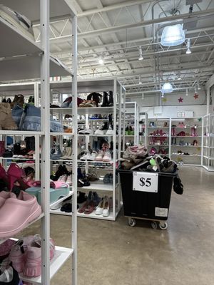 PAVEMENT MODERN & RECYCLED CLOTHING - Updated May 2025 - 33 Photos & 38 ...