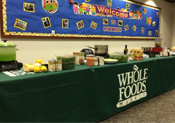 CHICAGO PUBLIC LIBRARY - EDGEBROOK - Updated October 2025 - 32 Photos ...