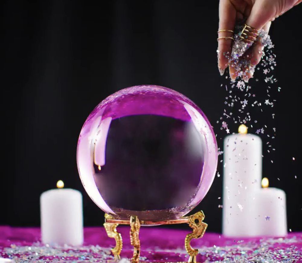 PSYCHIC PREDICTIONS - Updated October 2025 - 16 Photos - Chicago ...