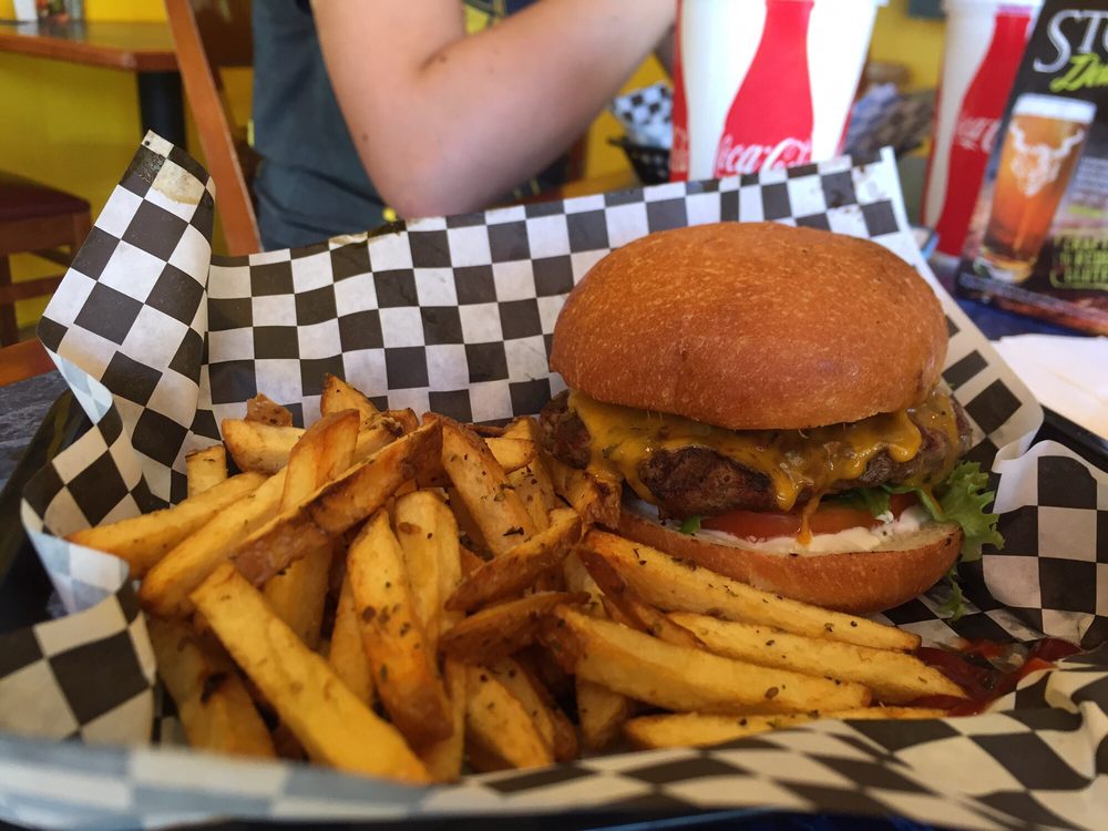 Chicago Fire Grill - 419 Photos & 711 Reviews - Salad - 8935 Towne ...