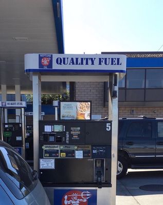 NEPTUNE OIL - Updated April 2025 - 899 Hawthorne St, Monterey ...