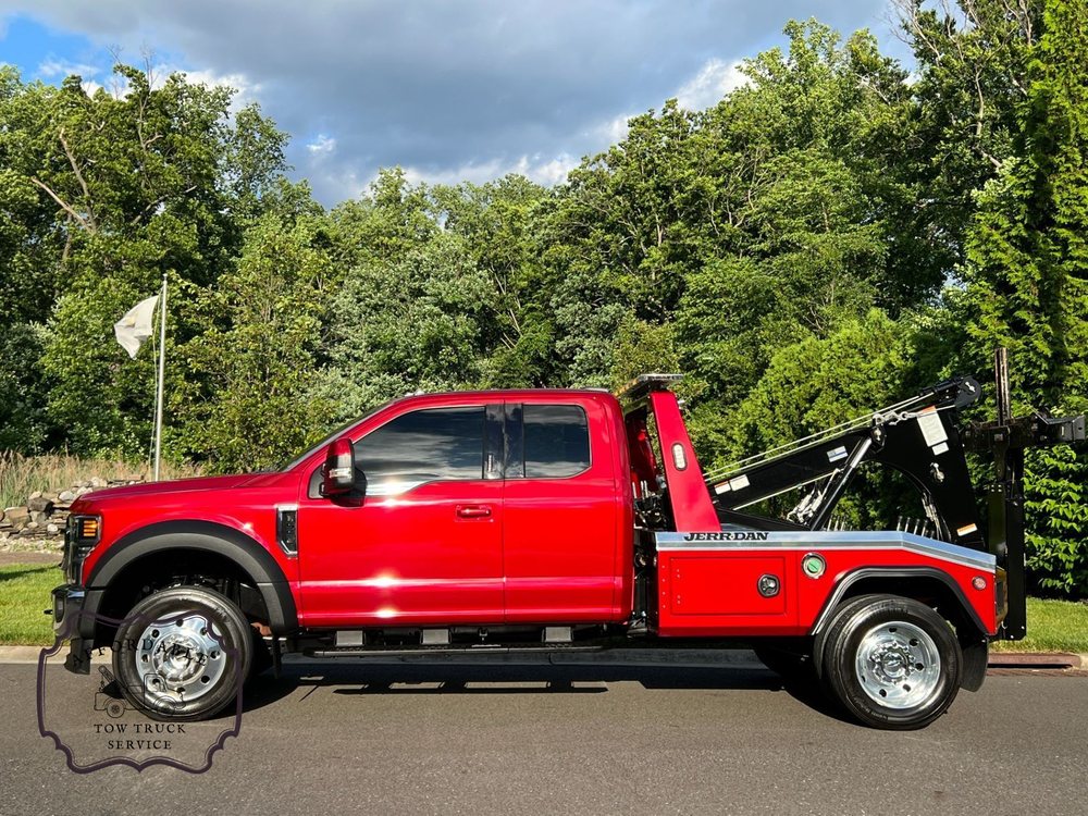 AFFORDABLE TOW TRUCK SERVICE - Updated September 2025 - 10 Photos ...