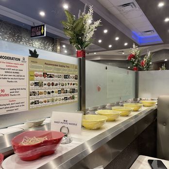 U & ME REVOLVING HOT POT - Updated November 2024 - 958 Photos & 524 ...