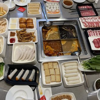 HAIDILAO HOTPOT FLUSHING - Updated December 2024 - 3359 Photos & 2413 ...