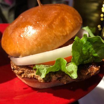 RED LION GROG HOUSE - Updated November 2024 - 421 Photos & 473 Reviews ...