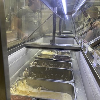 DAVIS CREAMERY - 332 Photos & 356 Reviews - 113 E St, Davis, California ...