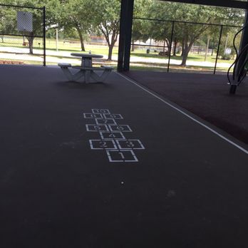 COLLINS PARK - Updated December 2025 - 46 Photos & 36 Reviews - 6727 ...