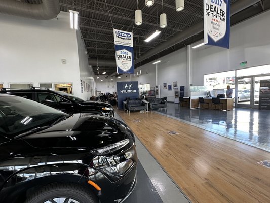 TONY HYUNDAI WAIPIO - Updated December 2025 - 132 Photos & 211 Reviews ...