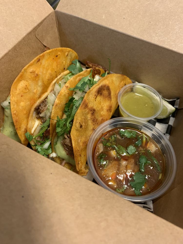 QUE PASA TACOS - Updated December 2025 - 2280 Carling Avenue, Ottawa ...