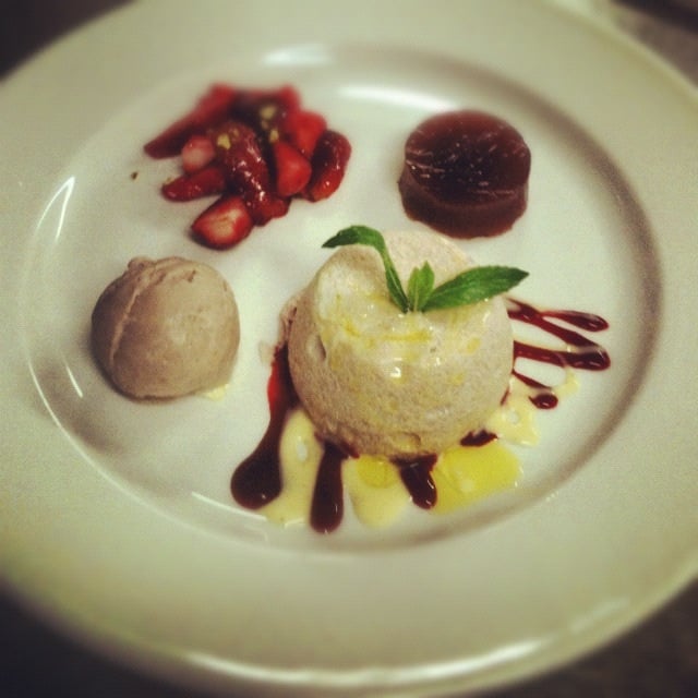 JESSICA’S SEAFOOD RESTAURANT - Updated October 2025 - Hyatt Centre ...