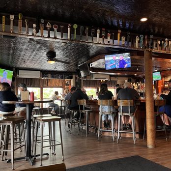 BRIDGE VIEW TAVERN & BEER GARDEN - Updated April 2026 - 1063 Photos ...