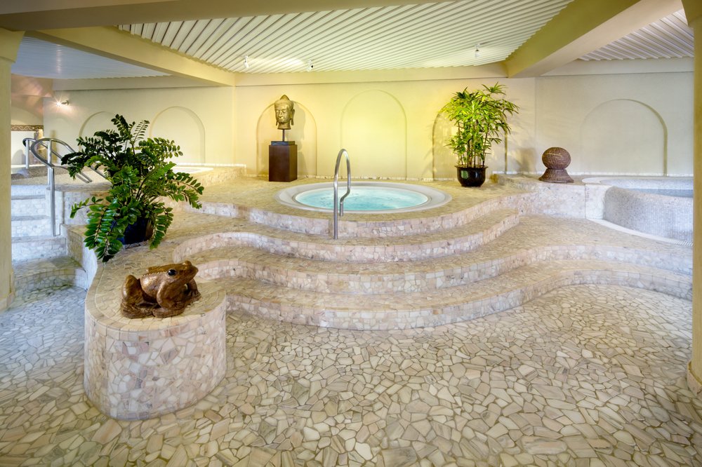 MERIDIAN SPA & FITNESS - 26 Photos & 51 Reviews - Wandsbeker Zollstr ...