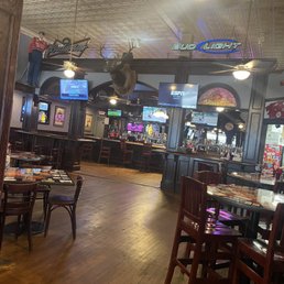 STATE LINE BAR & GRILLE - Updated April 2025 - 52 Photos & 77 Reviews ...