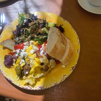 YELLOW VASE - Updated January 2025 - 501 Photos & 283 Reviews - 51 ...