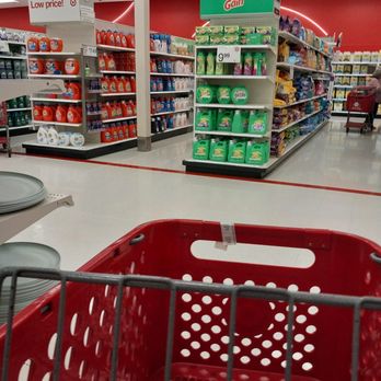 TARGET - Updated October 2025 - 68 Photos & 34 Reviews - 3867 Promenade ...