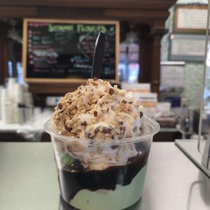 CLANCY’S ICE CREAM PARLOUR - 653 Photos & 840 Reviews - Ice Cream ...