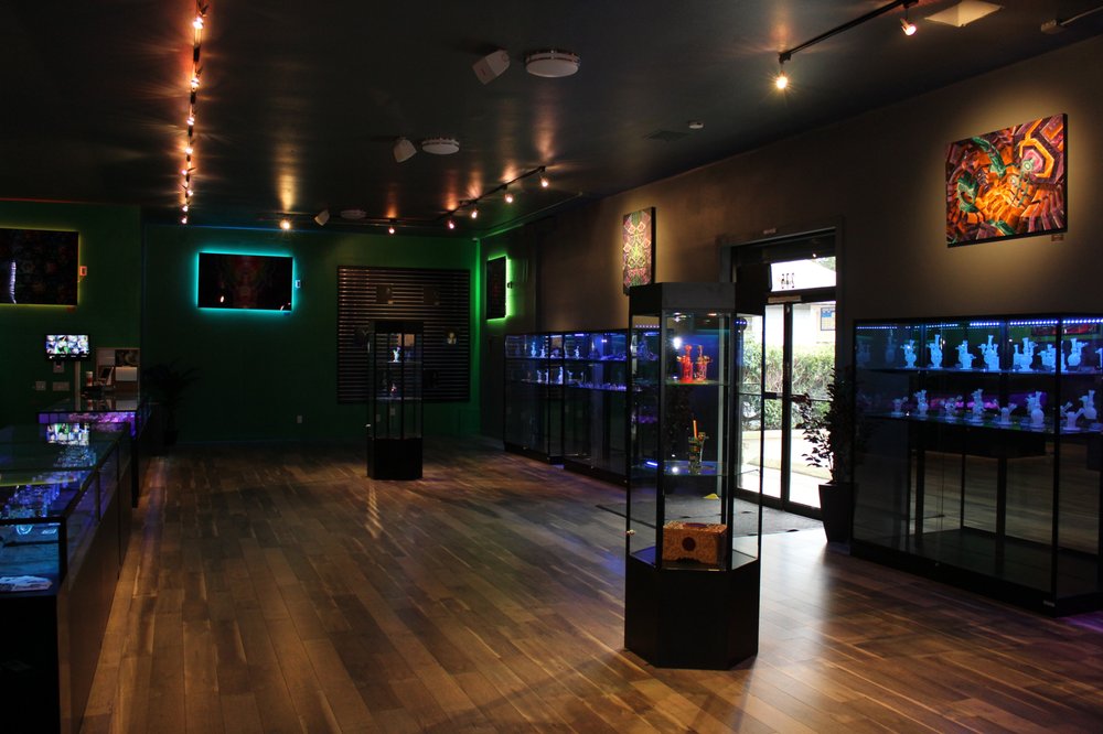 WASHINGTON’S OWN GLASS - Updated August 2025 - 275 1st Pl NW, Issaquah ...