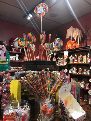 PENNY LANE CANDIES & CANDLES - TEMP. CLOSED - Updated January 2026 - 17 ...