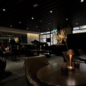 THE VAULT STEAKHOUSE - Updated October 2025 - 372 Photos & 100 Reviews ...