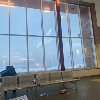 KUUJJUARAPIK AIRPORT - Updated January 2026 - 11 Photos - Av. Henry ...